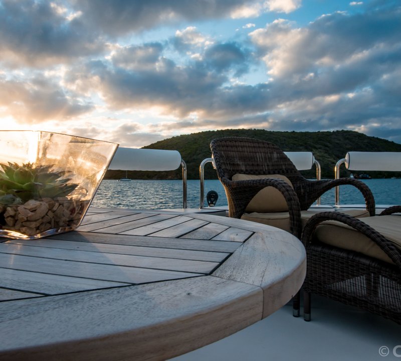 KINGS RANSOM Yacht Charter Details, Matrix Yachts | CHARTERWORLD Luxury ...